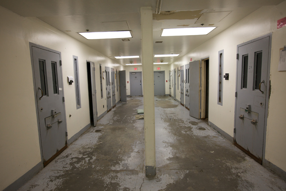 "The Gray Box": Must-Read Article (Plus Video) on Solitary Confinement ...